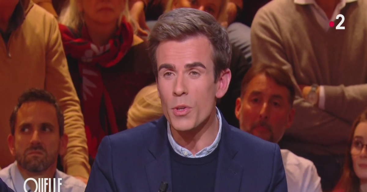 "Lors du débat de l'entre-deux tours, Marine Le Pen passait son temps à ...