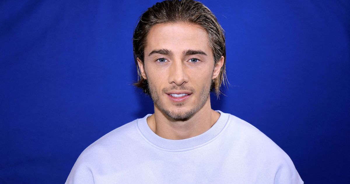 "Il est reporté !" : Dylan Thiry explique pourquoi son livre co-écrit avec Gilles Verdez n'est ...