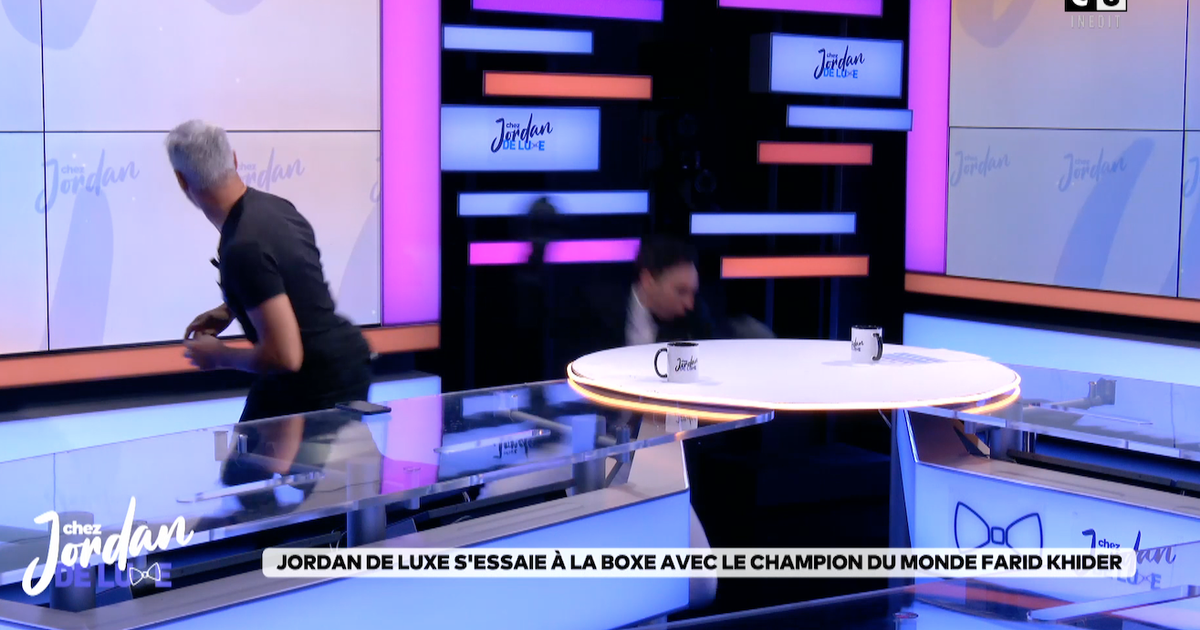 "Vous m'avez fait mal !" : Jordan De Luxe se prend un "high kick" par son invité sur C8 - Puremédias
