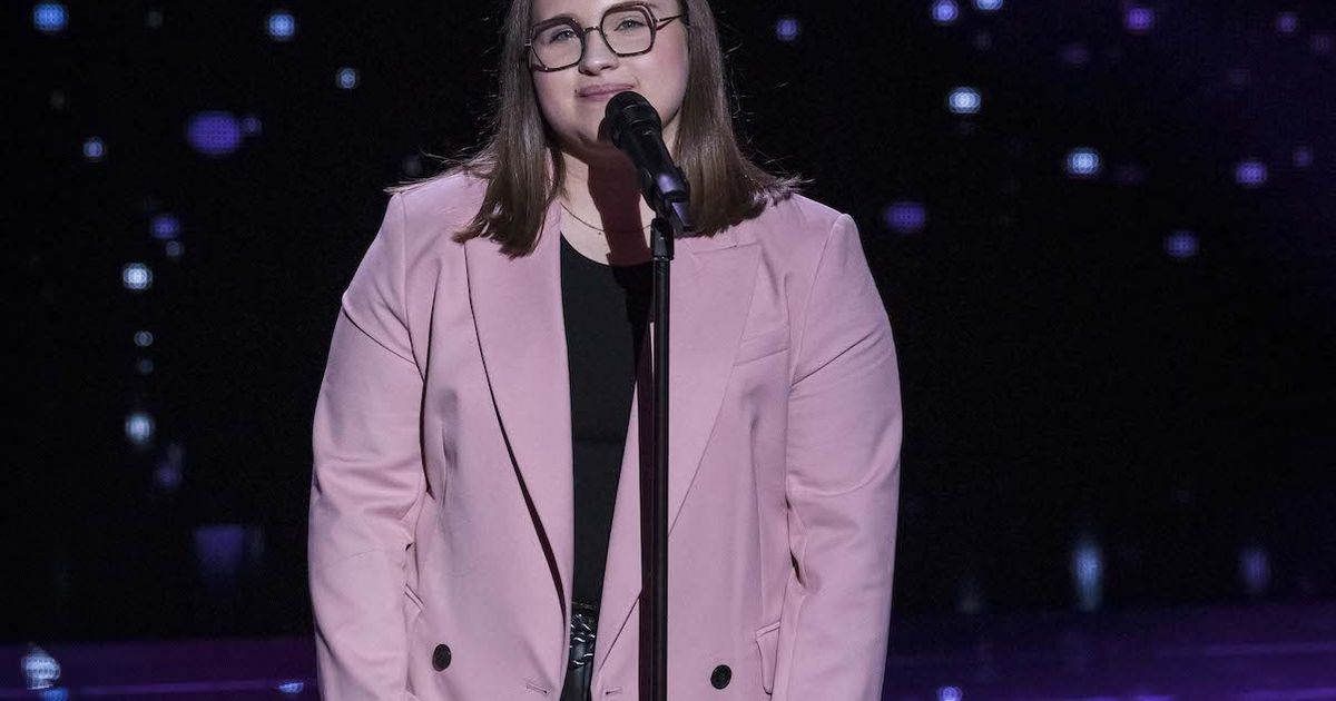 "Tout le monde pleure en coulisses..." : Manuela, 16 ans, bouleverse les coachs de "The Voice ...