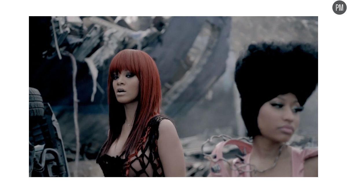 Photo : Rihanna et Nicki Minaj dans le clip de "Fly" - Puremédias