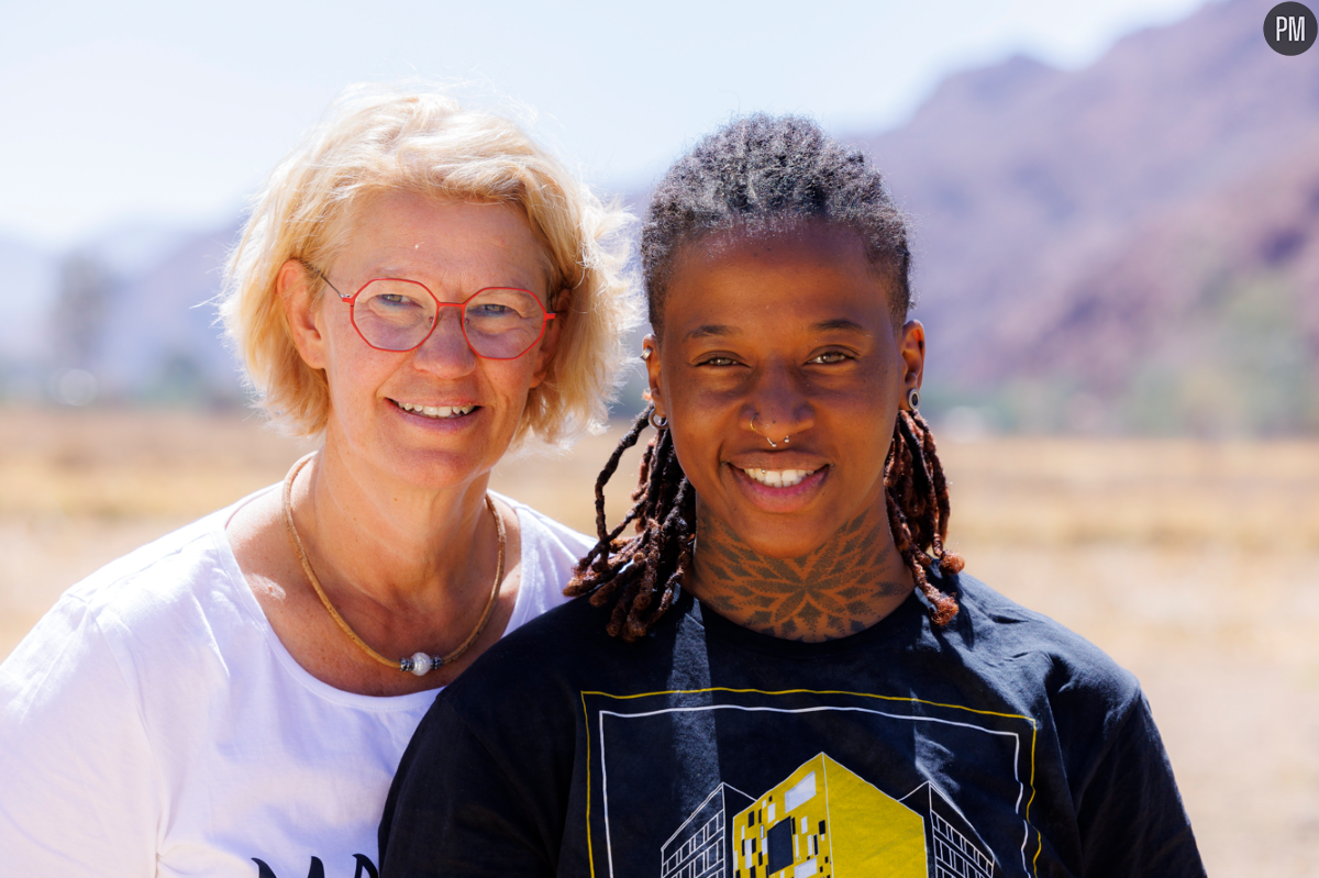 Photo : Nathalie et Angie, "Les inconnues", le binôme de celles qui ne se connaissent pas. Deux ...