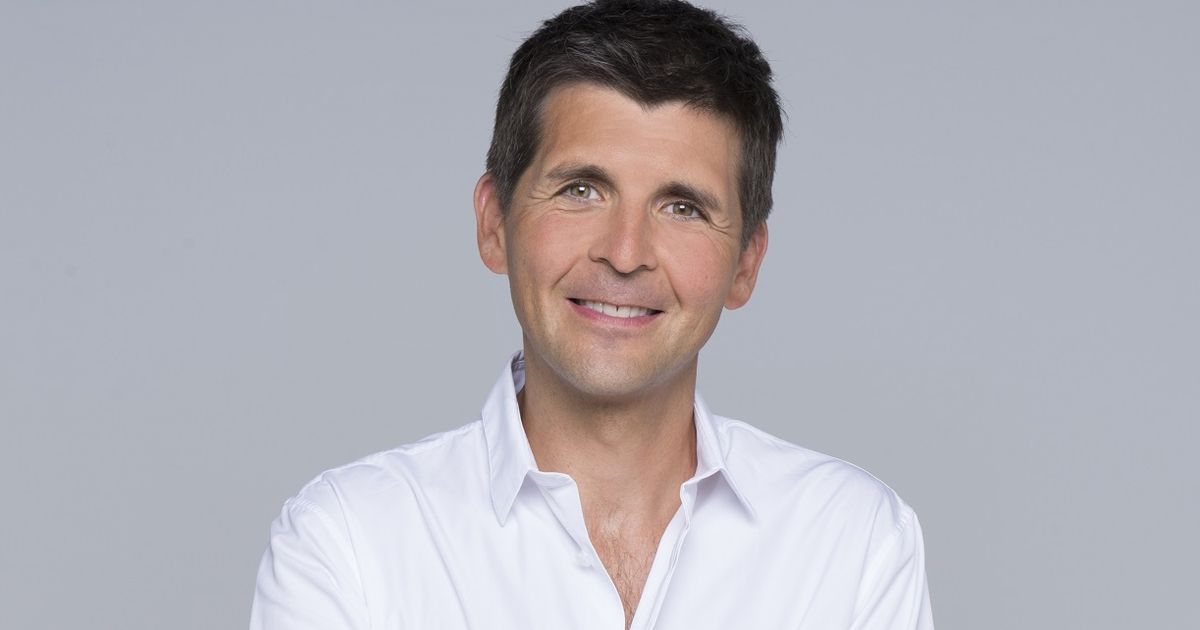 Audiences access 20h : Thomas Sotto et Audrey Crespo-Mara en grande ...