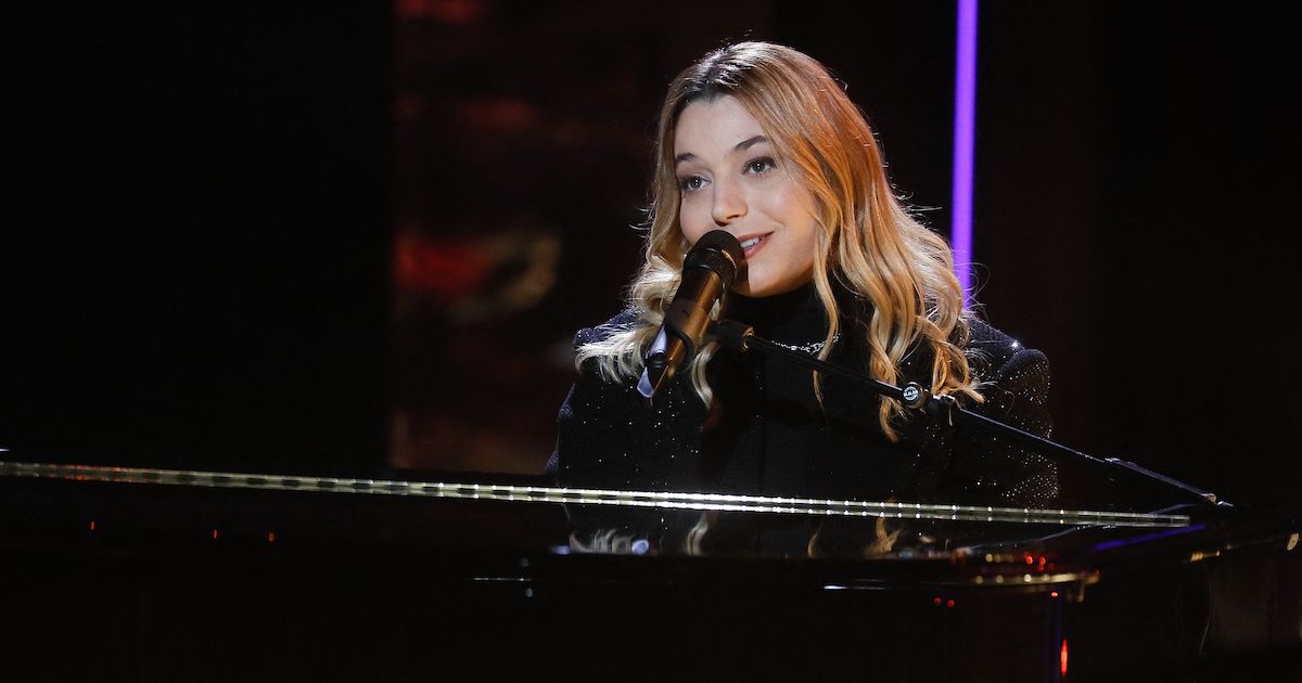 Santa nouvelle recrue des Enfoirés : "J'ai été prise d'émoi de les voir ...