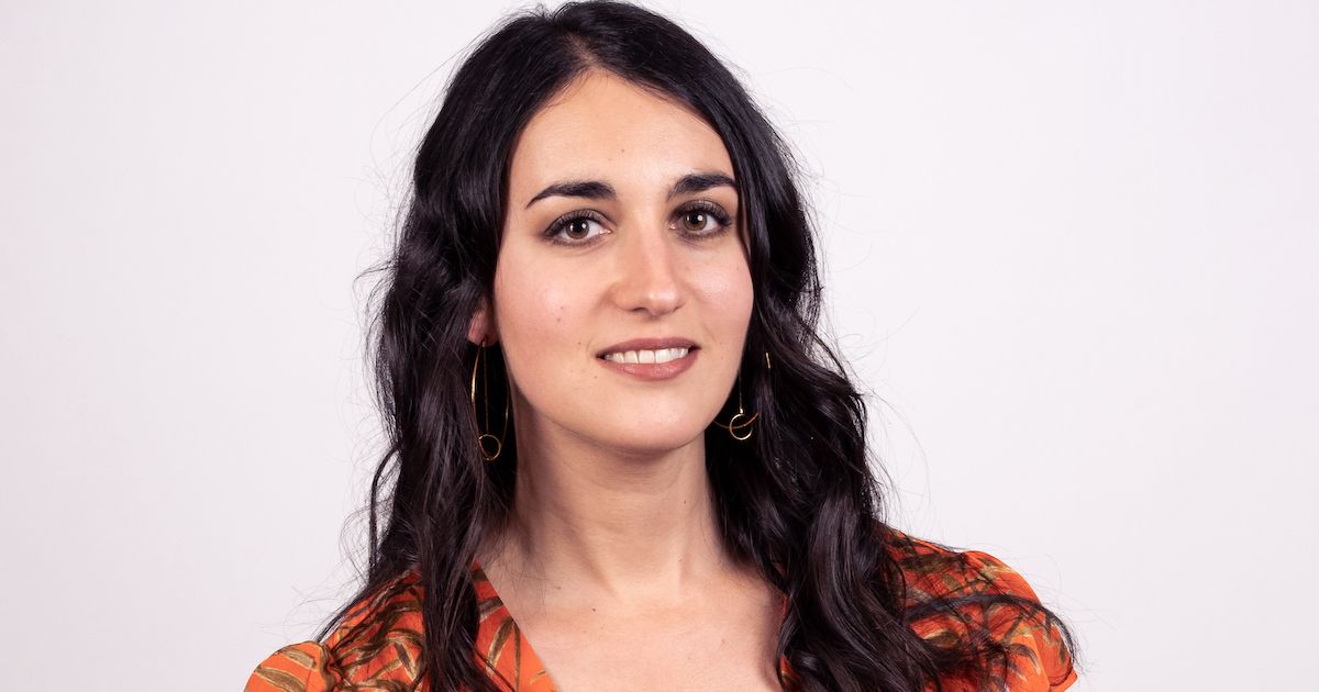 Sarah Farahmand ("Ici tout commence") : "La page des crossovers avec ...