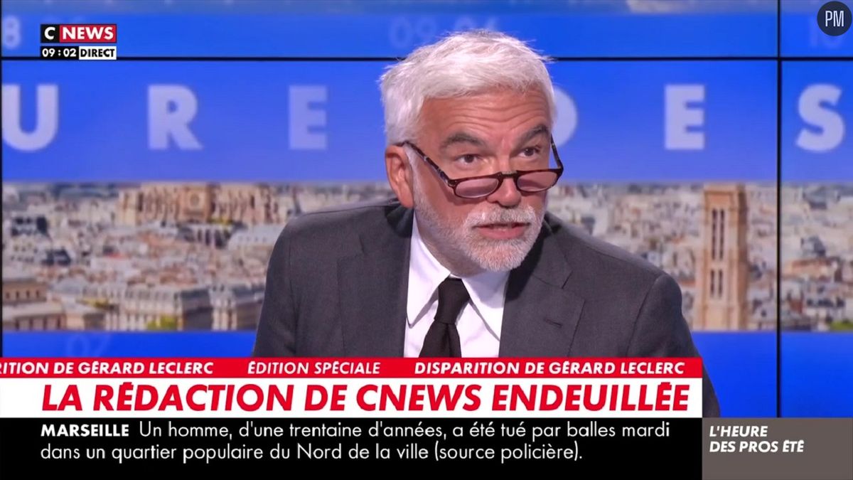 Vidéo : Pascal Praud rend hommage à Gérard Leclerc sur CNews - Puremédias