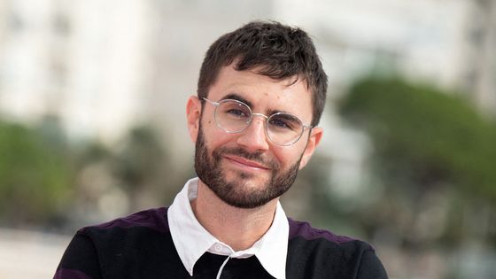 Cyprien Iov - Puremédias