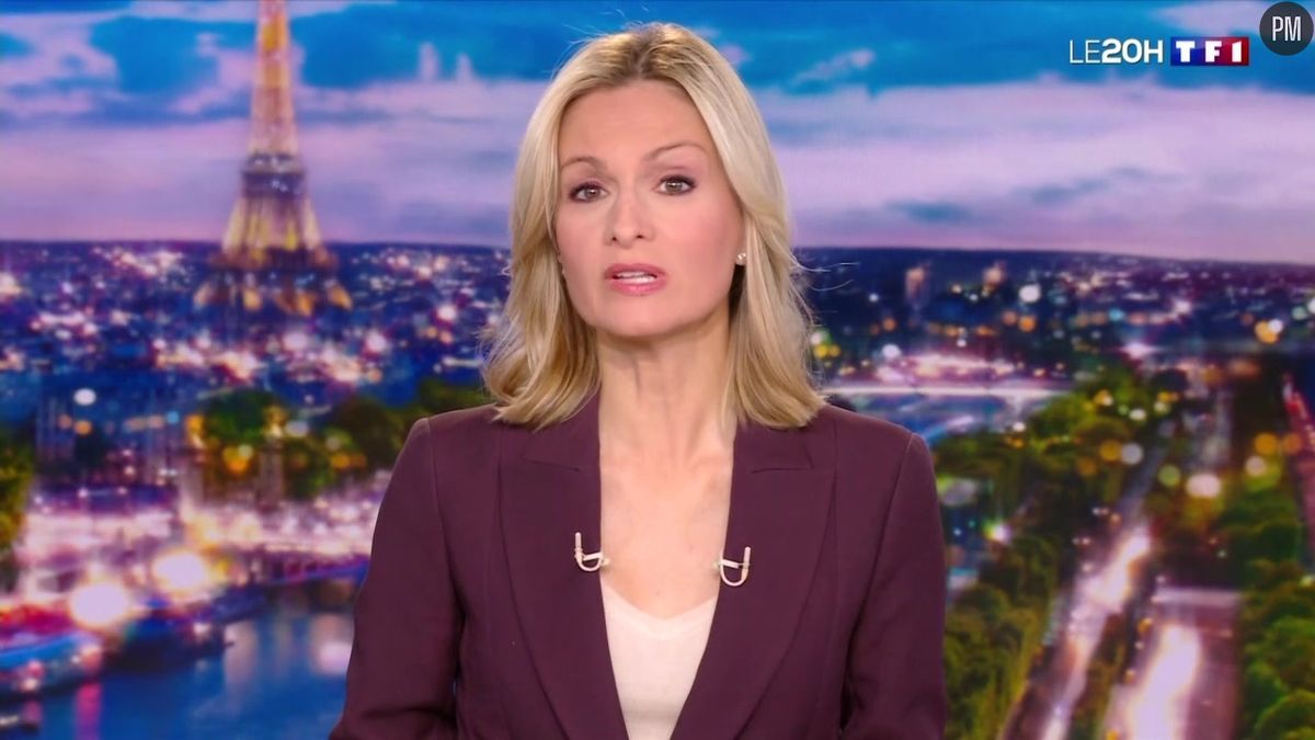 Photo : Audrey Crespo-Mara aux commandes du "20 Heures" de TF1 hier ...