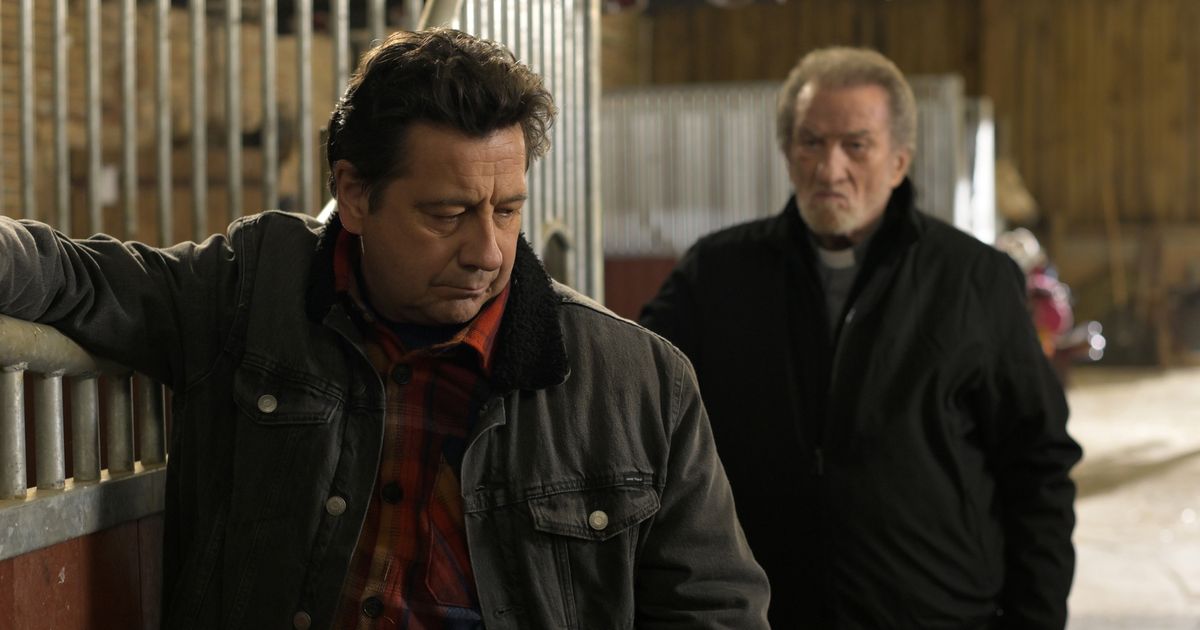 Audiences : La fiction "Un père idéal" avec Eddy Mitchell et Laurent ...