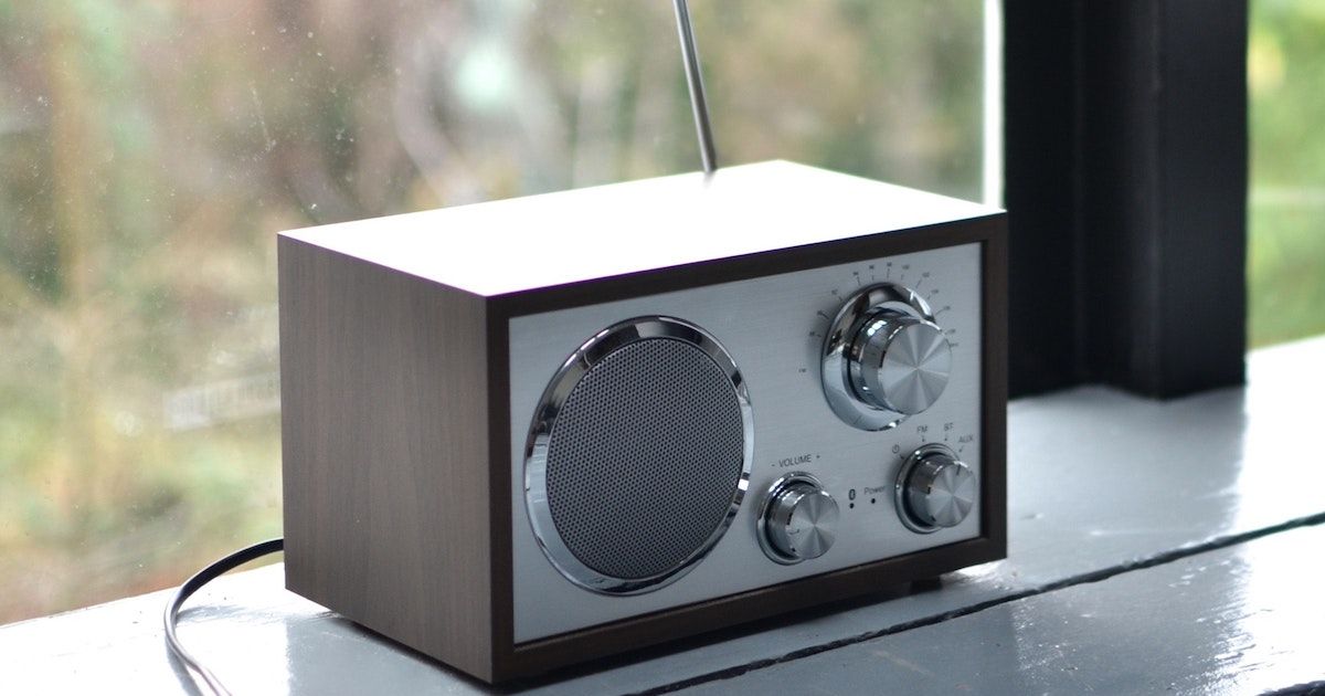 Audiences radio : France Inter marque l'histoire avec un record phénoménal, France Info brille ...