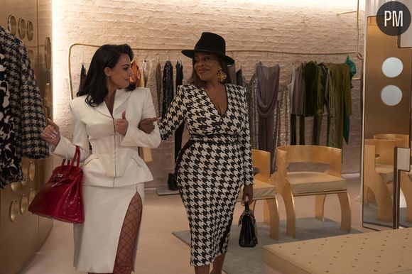 Étrillée par la presse, cette nouvelle série événement avec Naomi Watts ...