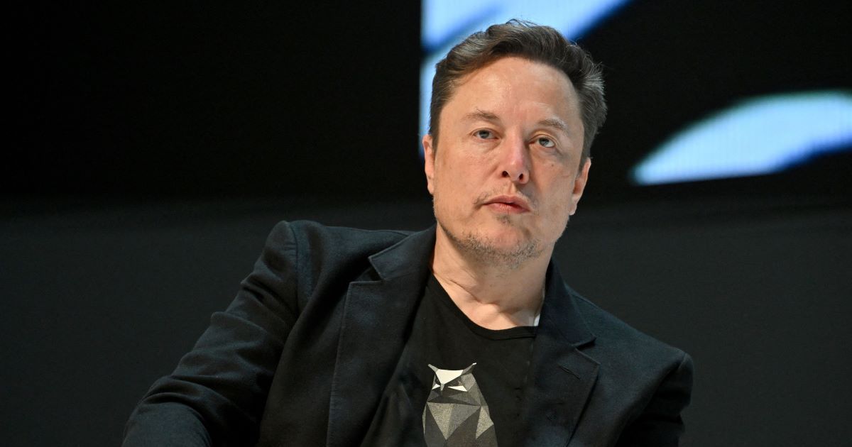 Complotiste, injurieux, éloge d'Adolf Hitler... Grok, l’IA du ...